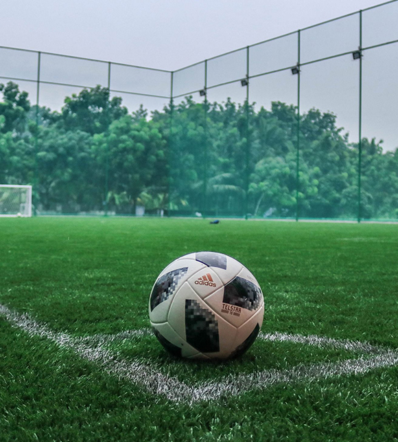 DDUSAN TURF – FEEL THE GAME SPIRIT